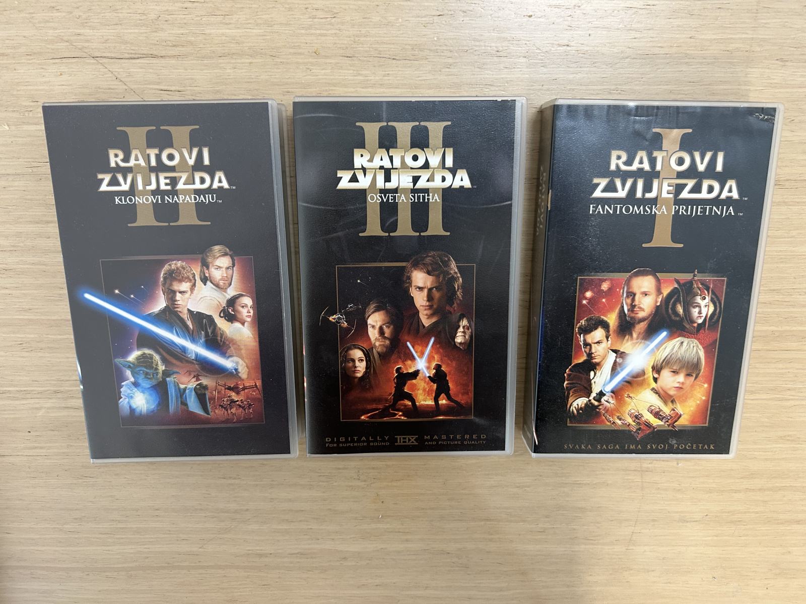 RATOVI ZVIJEZDA trilologija na VHS-u