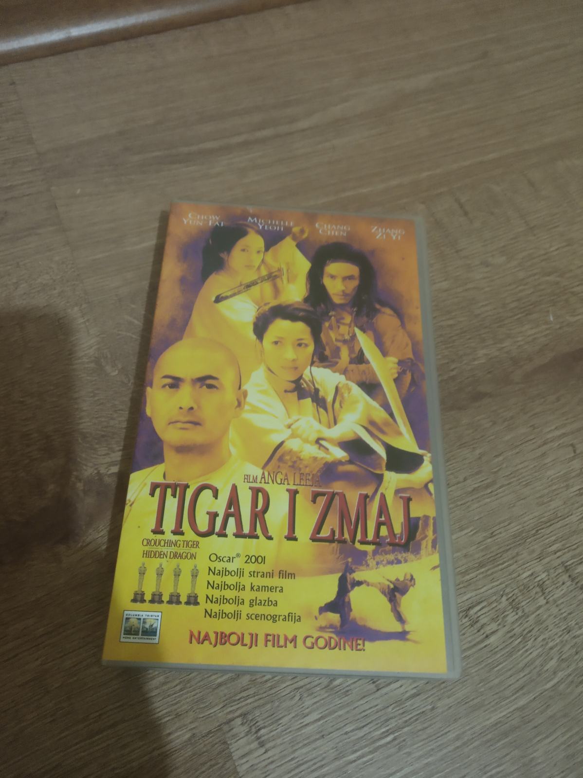 VHS Film - Tigar i Zmaj