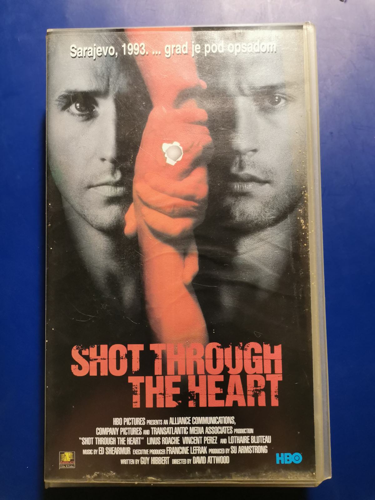 VHS kaseta SHOT THROUGH THE HEART