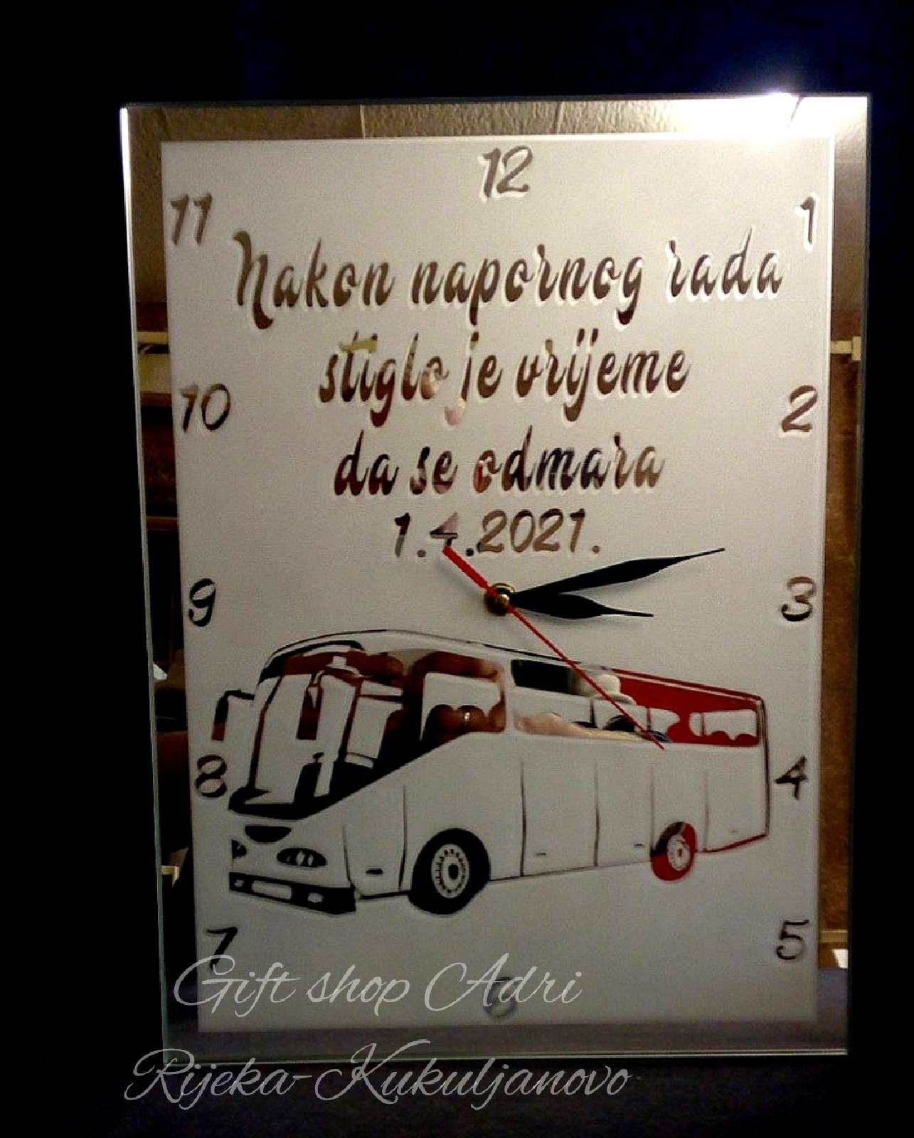 poklon za odlazak u mirovinu (sat 40 x30 cm)