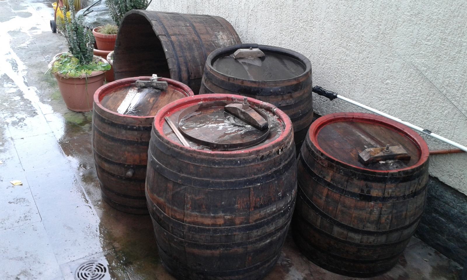 Drvene bačve i kaca