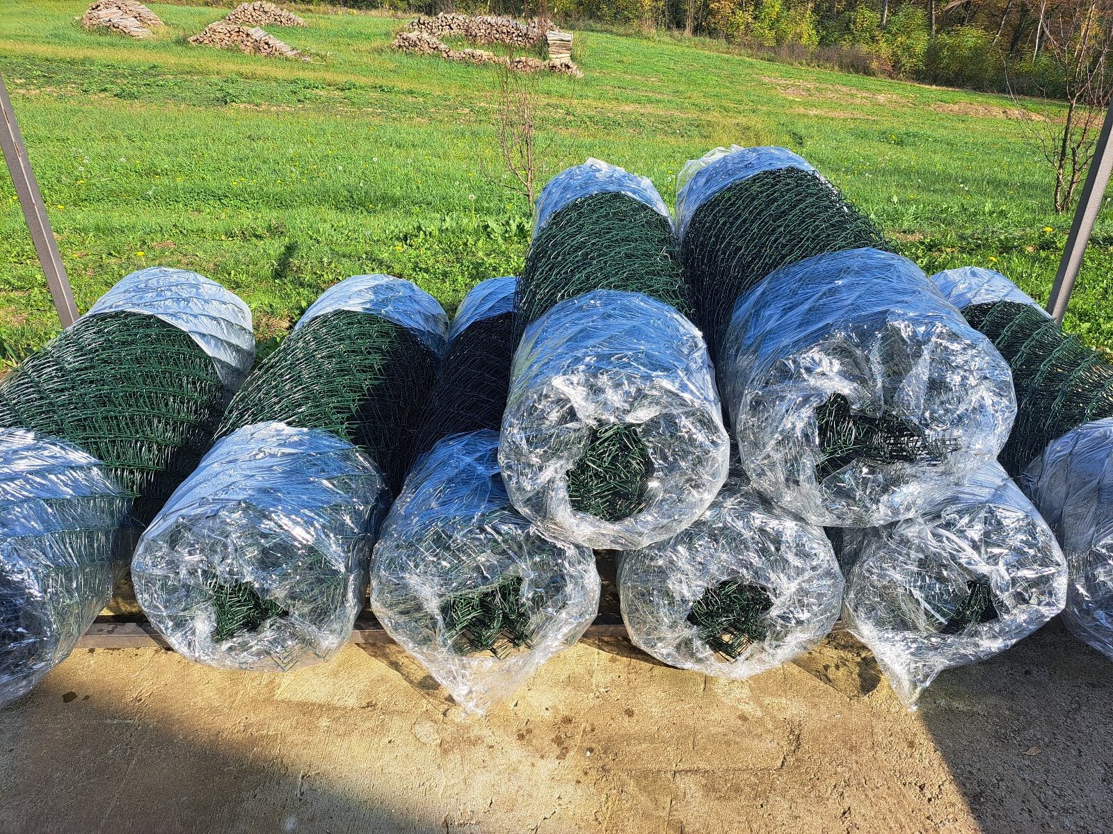 8 buntova zice za ogradu