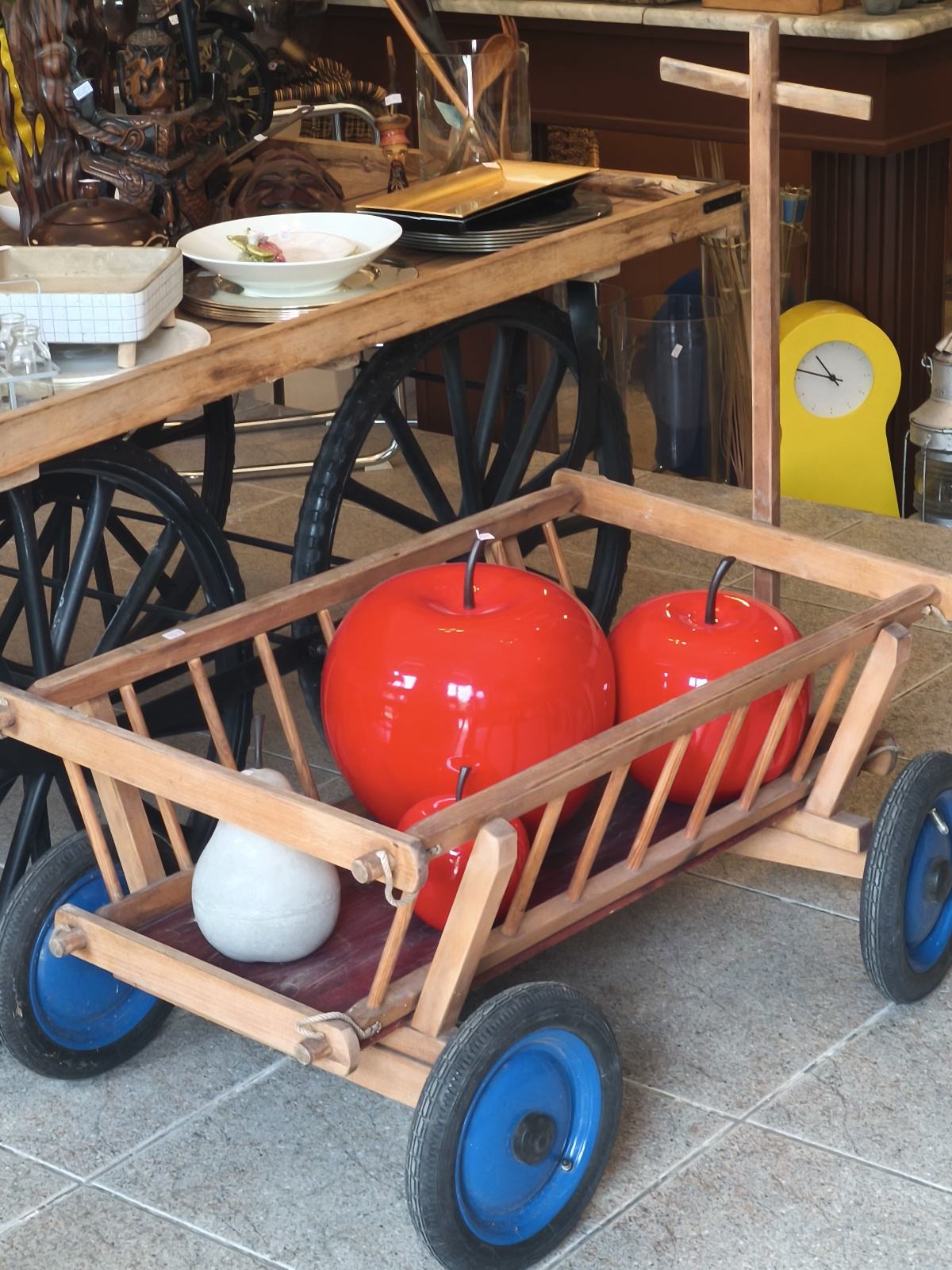 Drvena mala kola na točkove