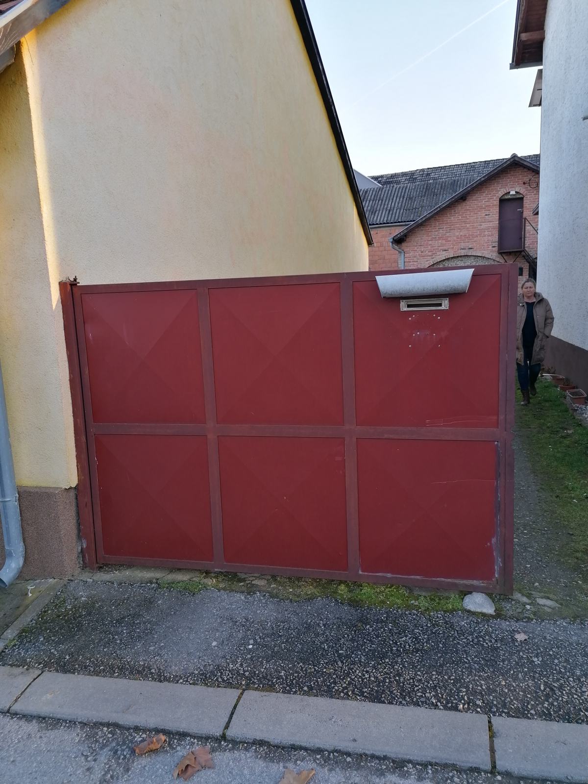 METALNA OGRADE i KAPIJA