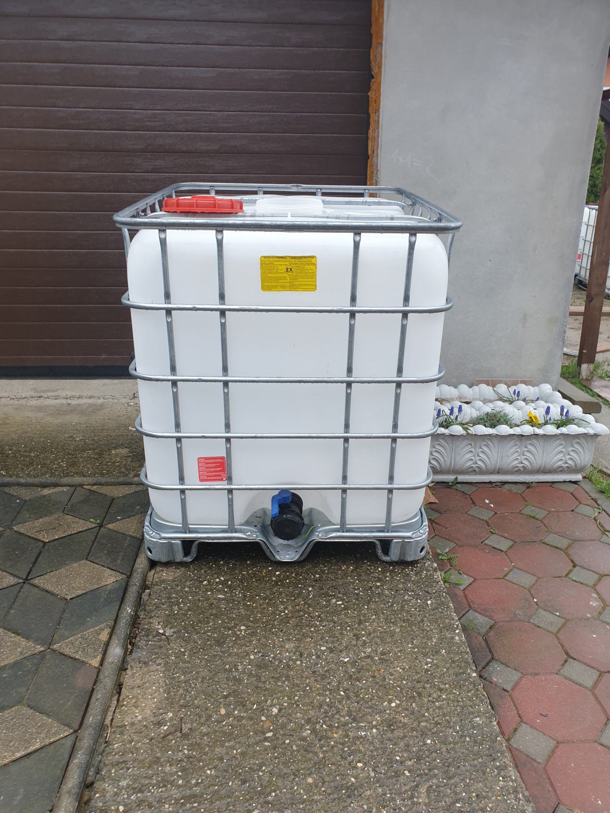 Rezervoar spremnik za vodu 1000 litara