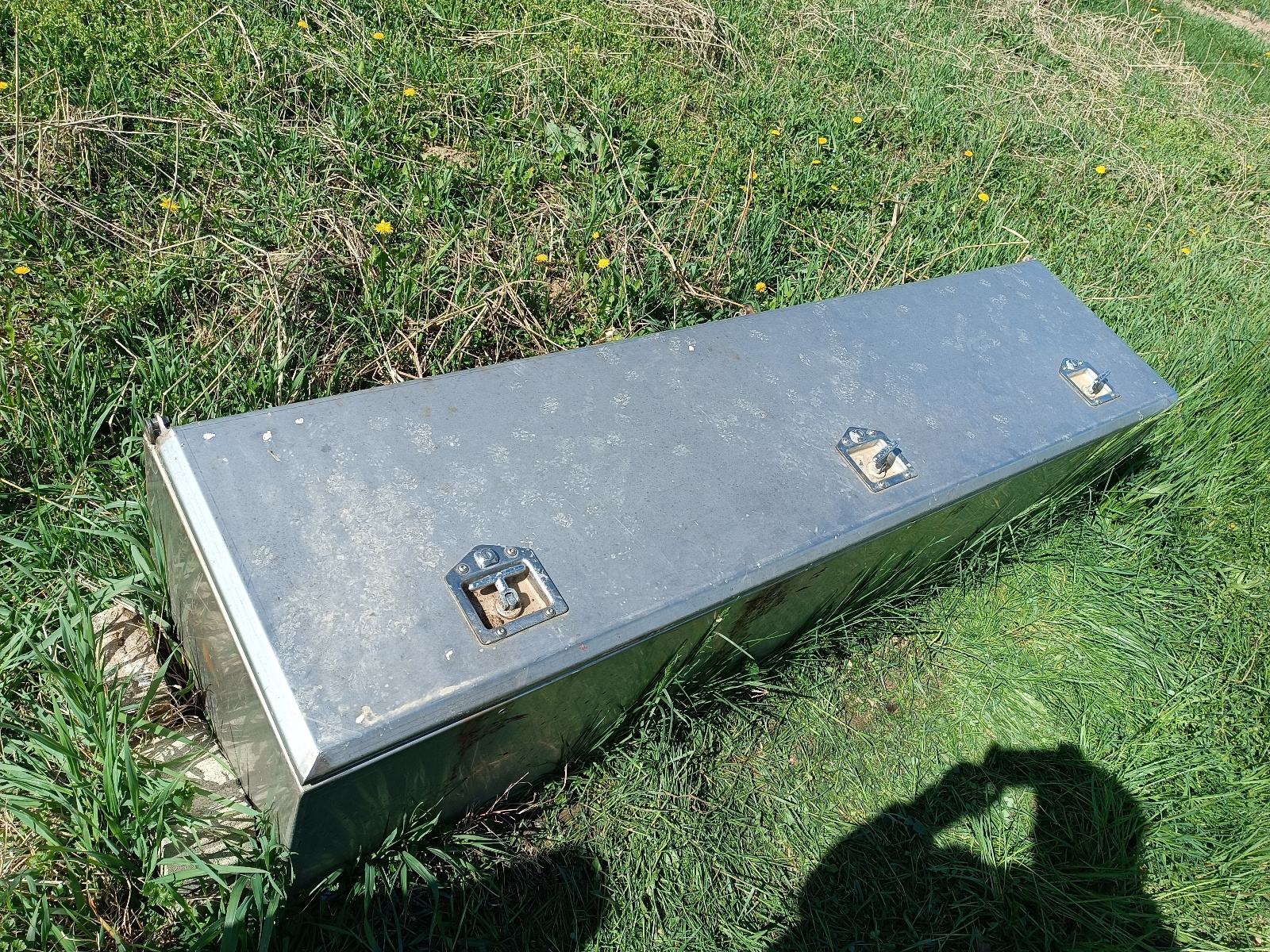 Sanduk nehrđajući čelik