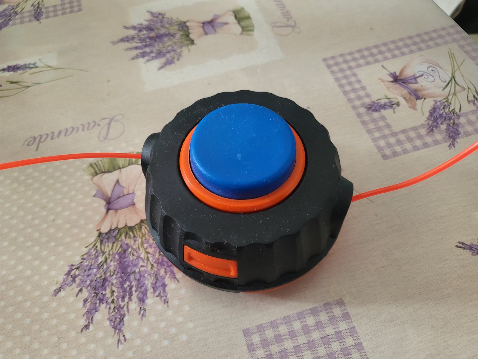 Nova glava za trimer M10/ lijevi navoj 1,25 korak