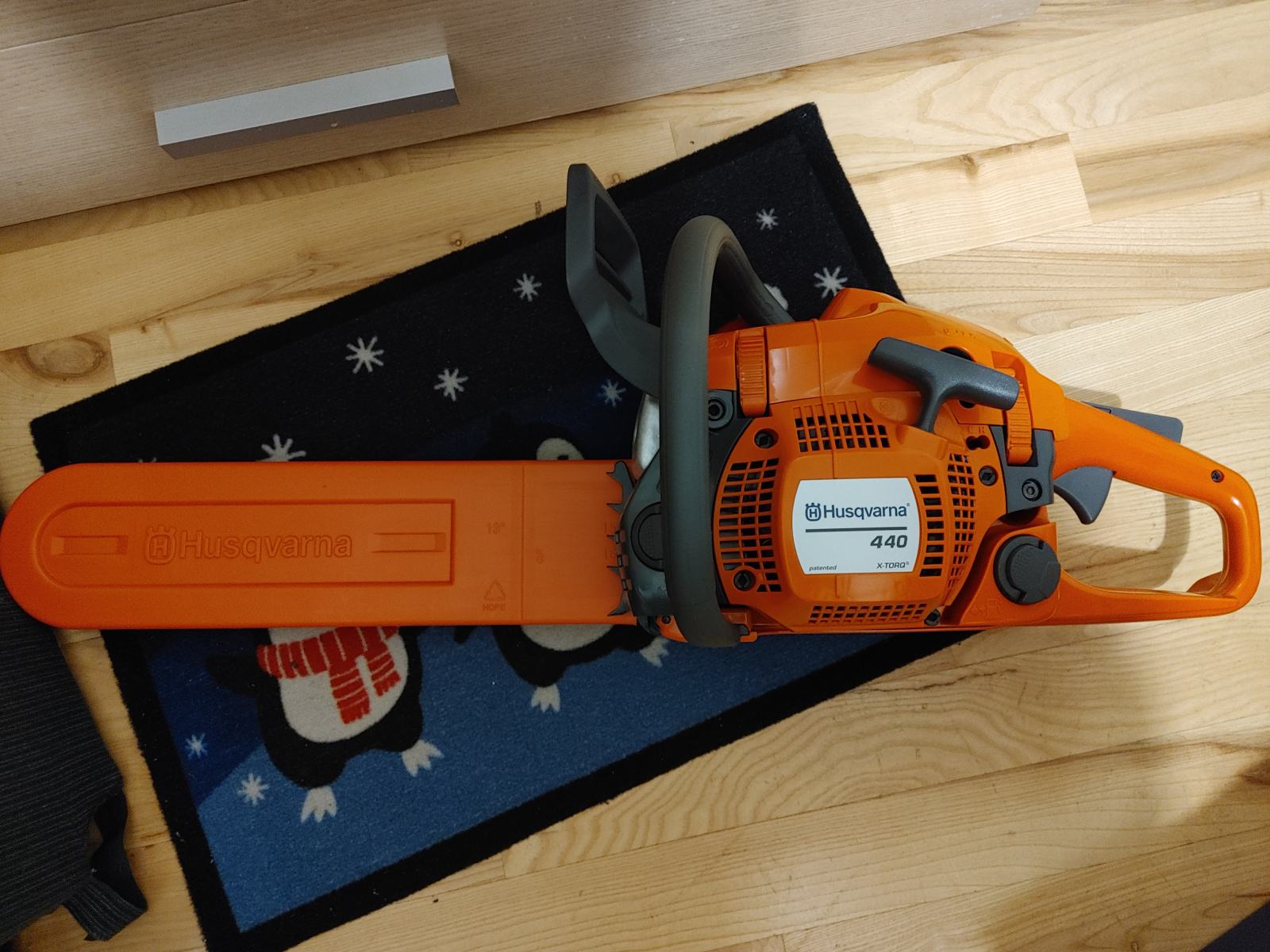 HUSQVARNA 440 pila