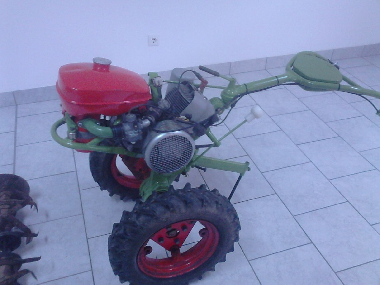 MOTOKULTIVATOR IMT 506