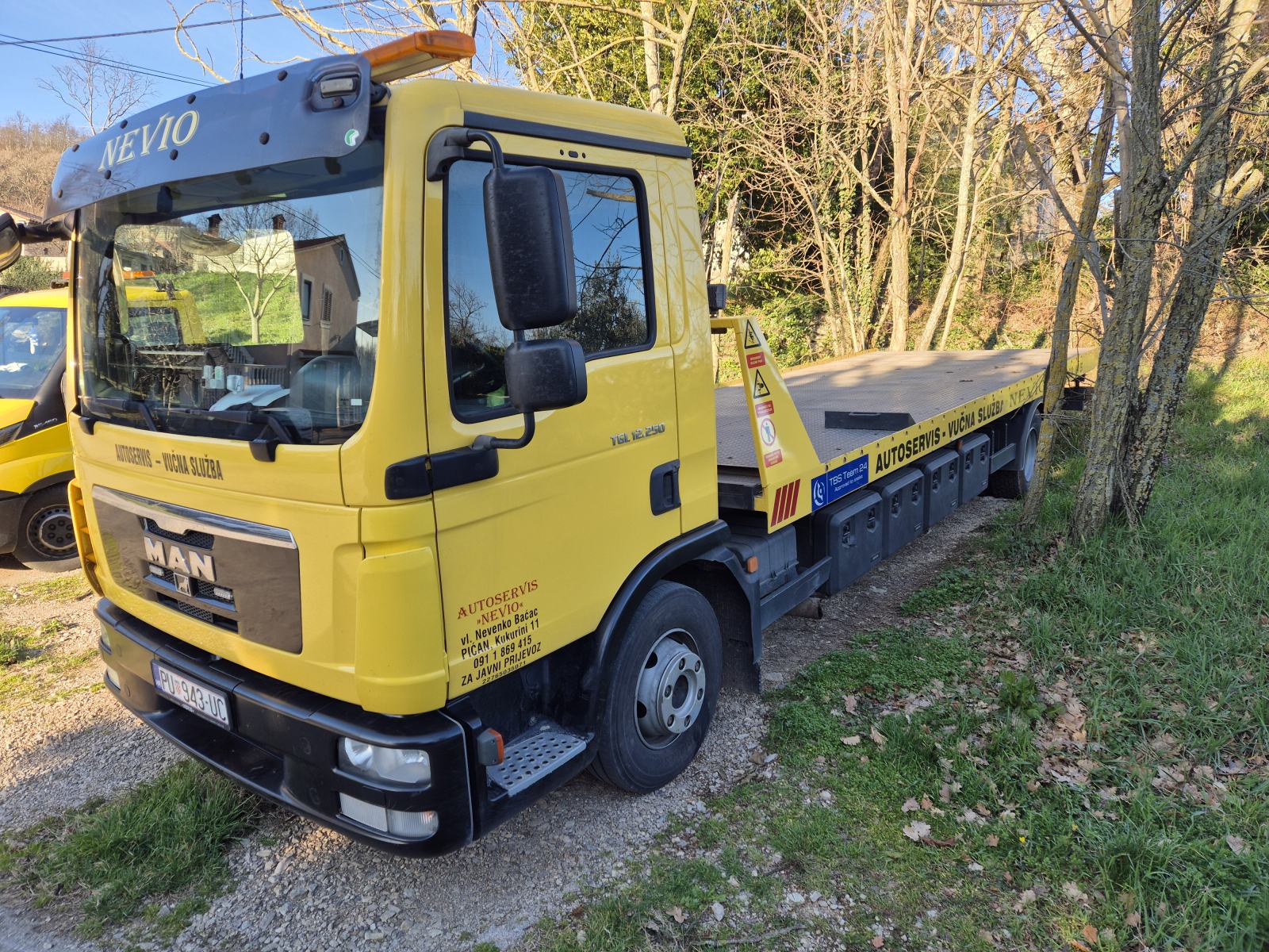 MAN TGL 12.250, 2011 god.