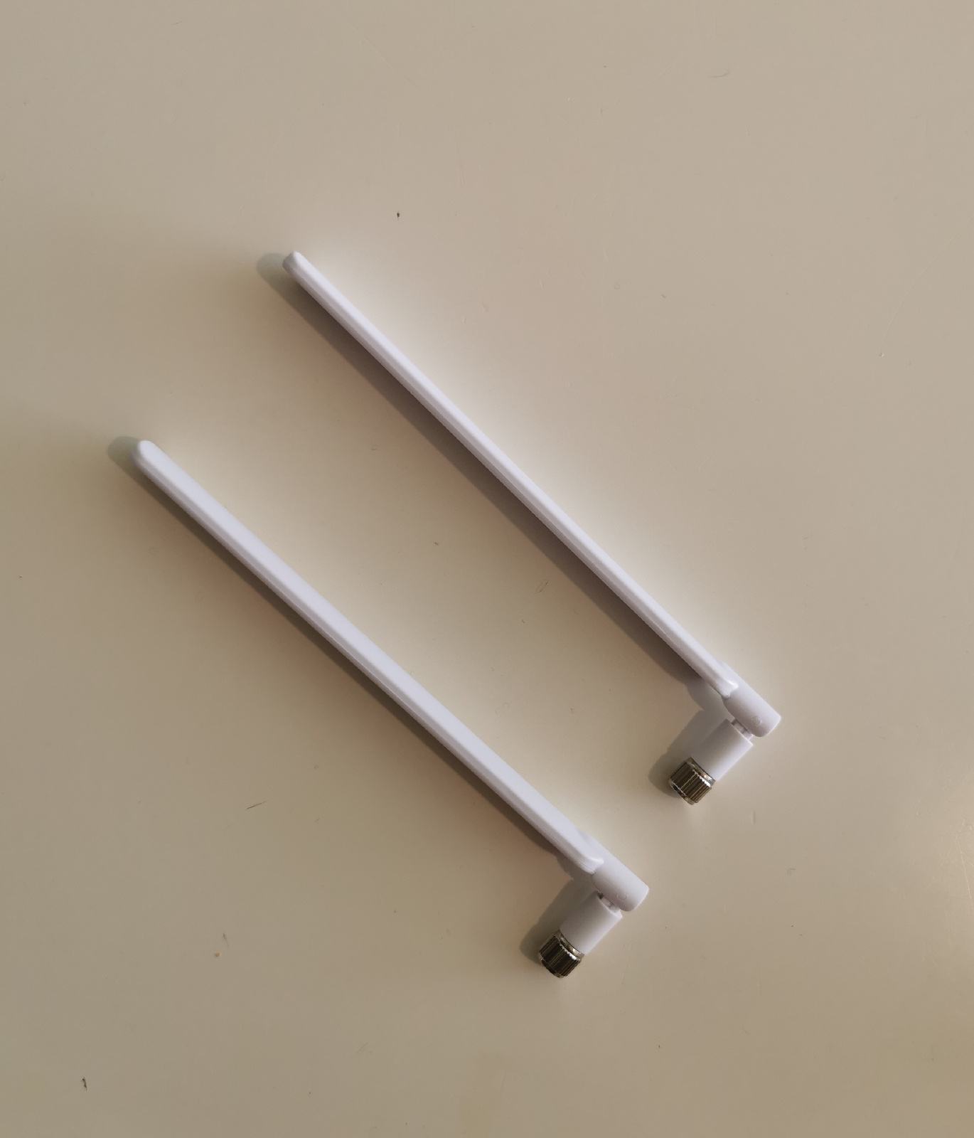 NOVO 2x Antene 4G SMA 10dBi za Huawei rutere