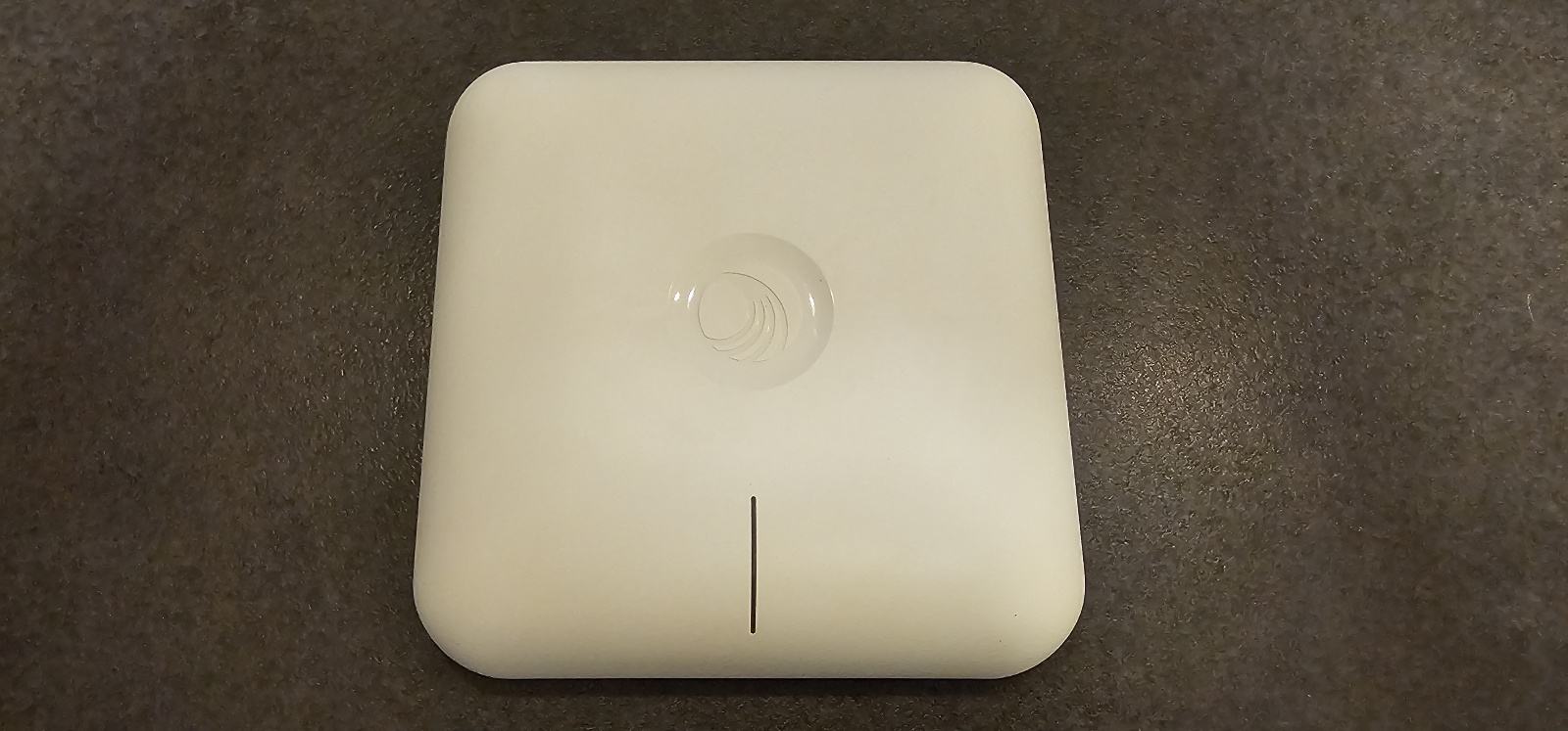 Cambium Networks cnPilot e410 Access Point + POE adapter