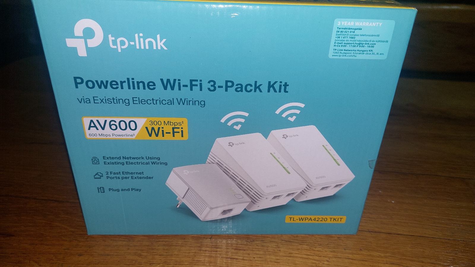 Powerline adapter TP-LINK TL-WPA4220