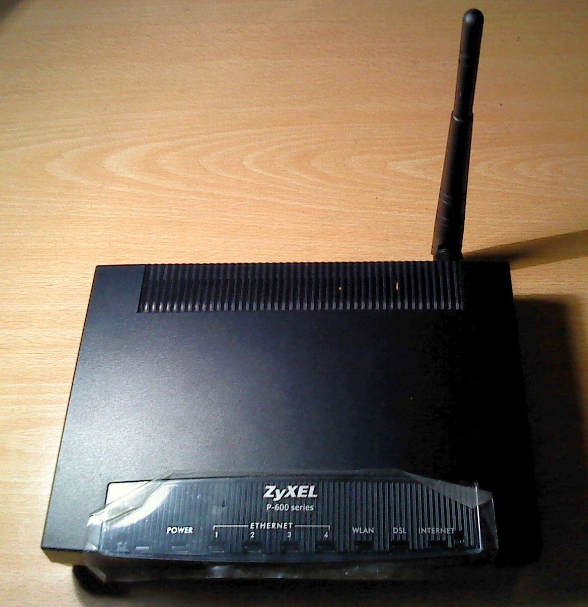 ADSL wireless modem router Zyxel P-660HW-T3