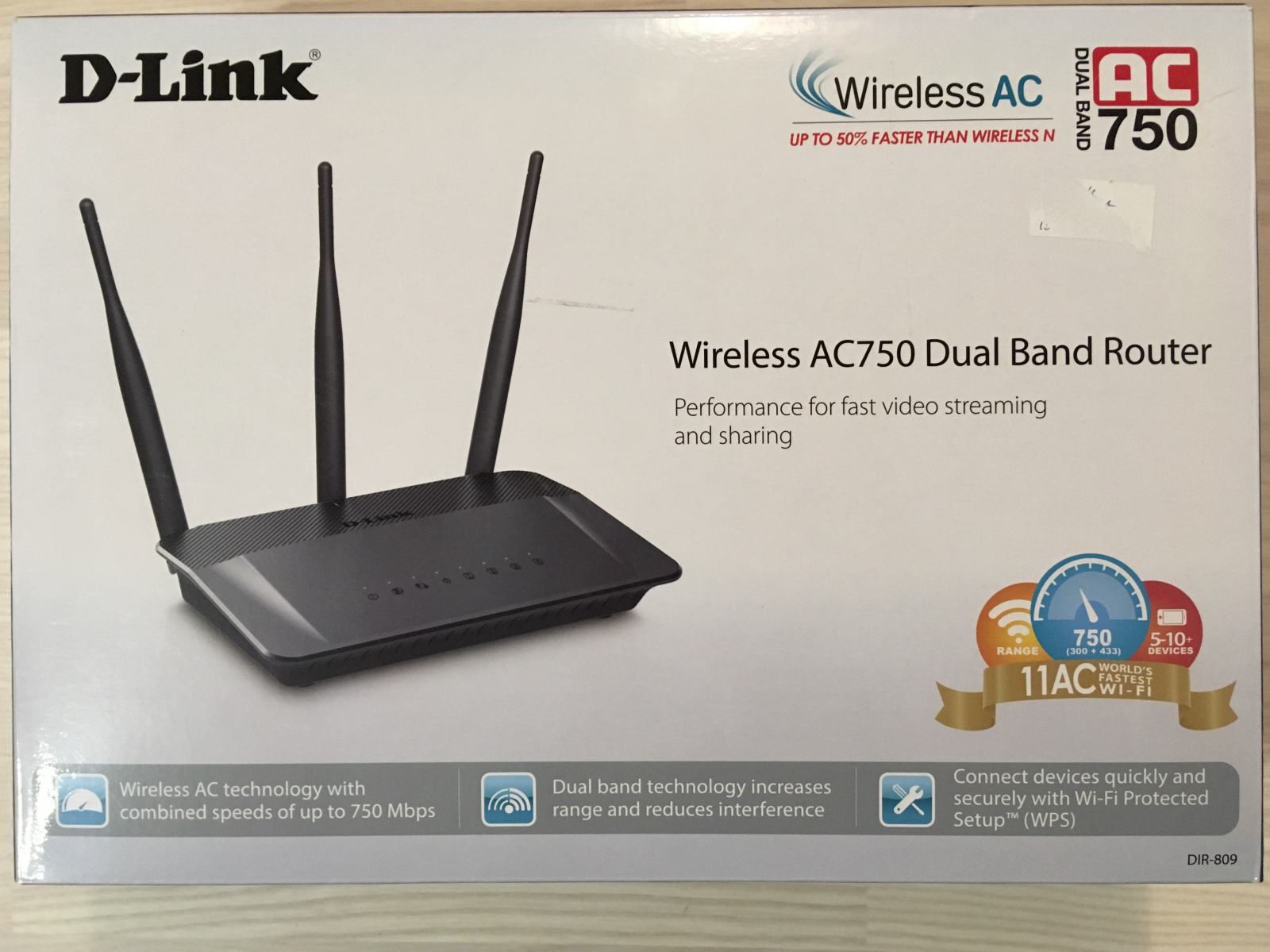 D-LINK Wireless AC750 Dual Band Router