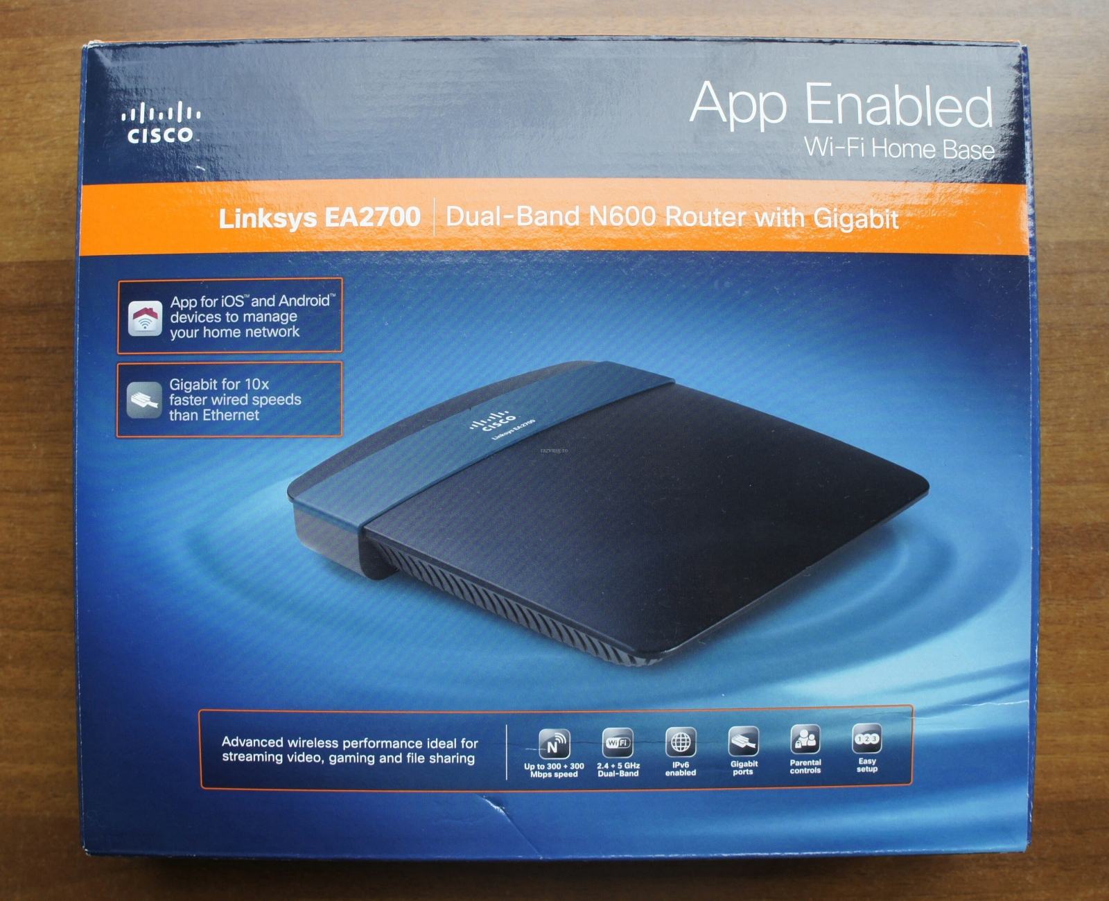 Linksys Cisco EA2700 Gigabit Wifi Router Dual Band N600