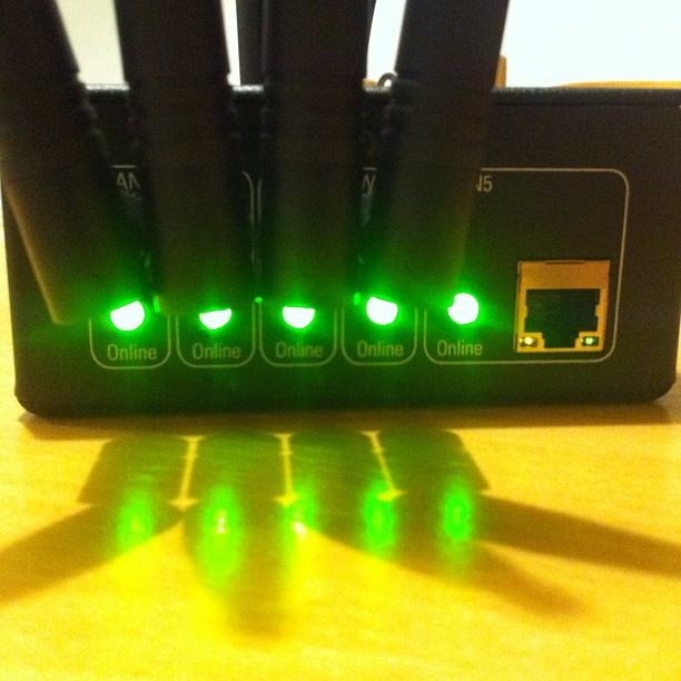 Ruter za brz Internet s 4 SIM kartice Multichannel router VIPRINET 500