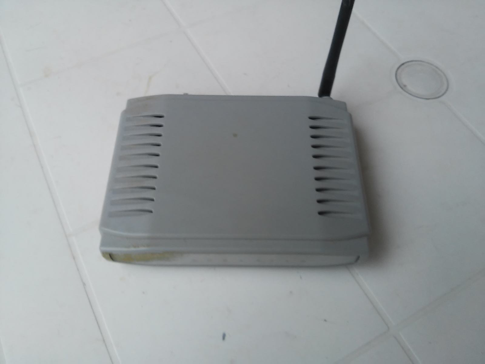 SagemCom Fast 1704 router