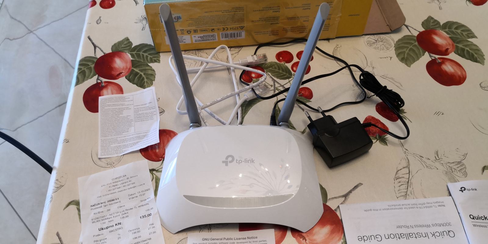 Wifi pojačivač (proširivač) signala TP-Link 300 Mbps wireless N router