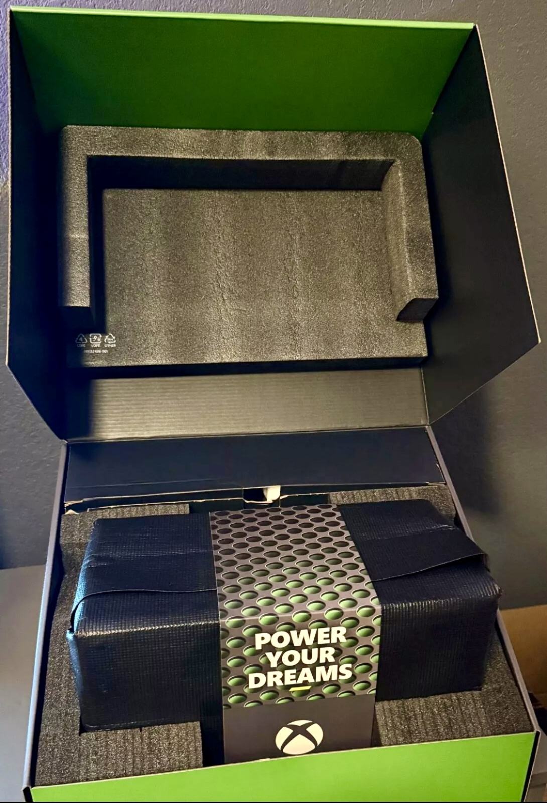 Xbox Series X + Xbox Headset + RDR 2