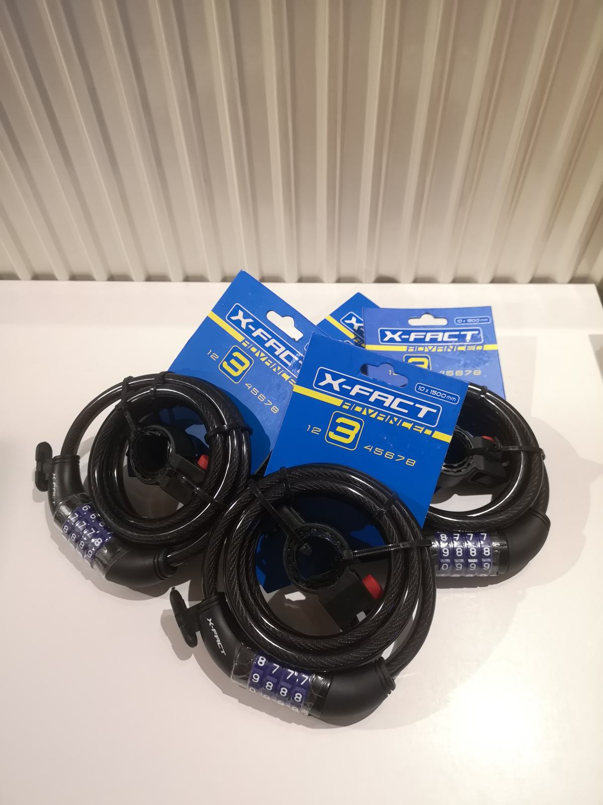 Kvalitetni lokoti na šifru (10 x 1500 mm)