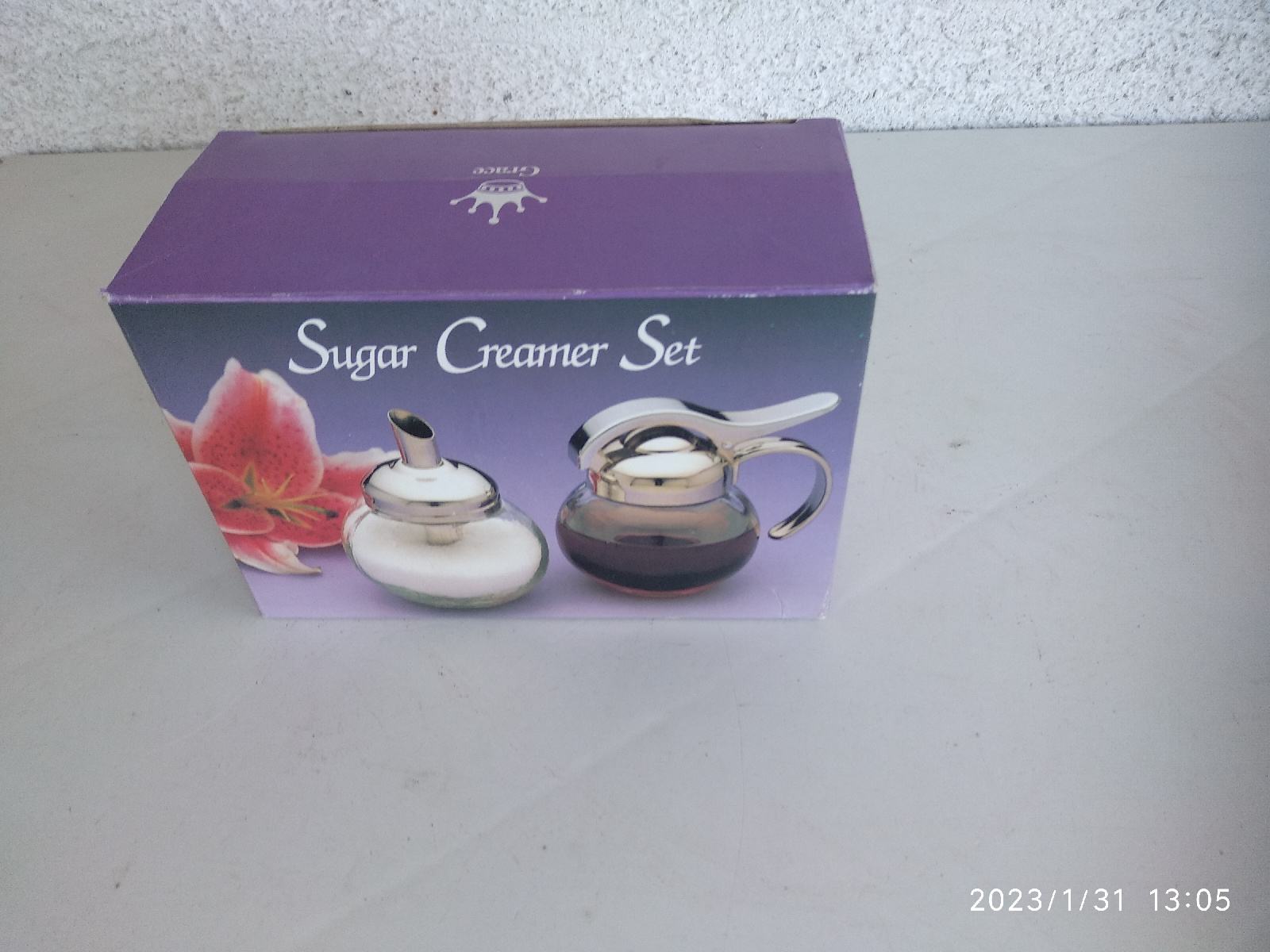 Posude za mlijeko i šečer