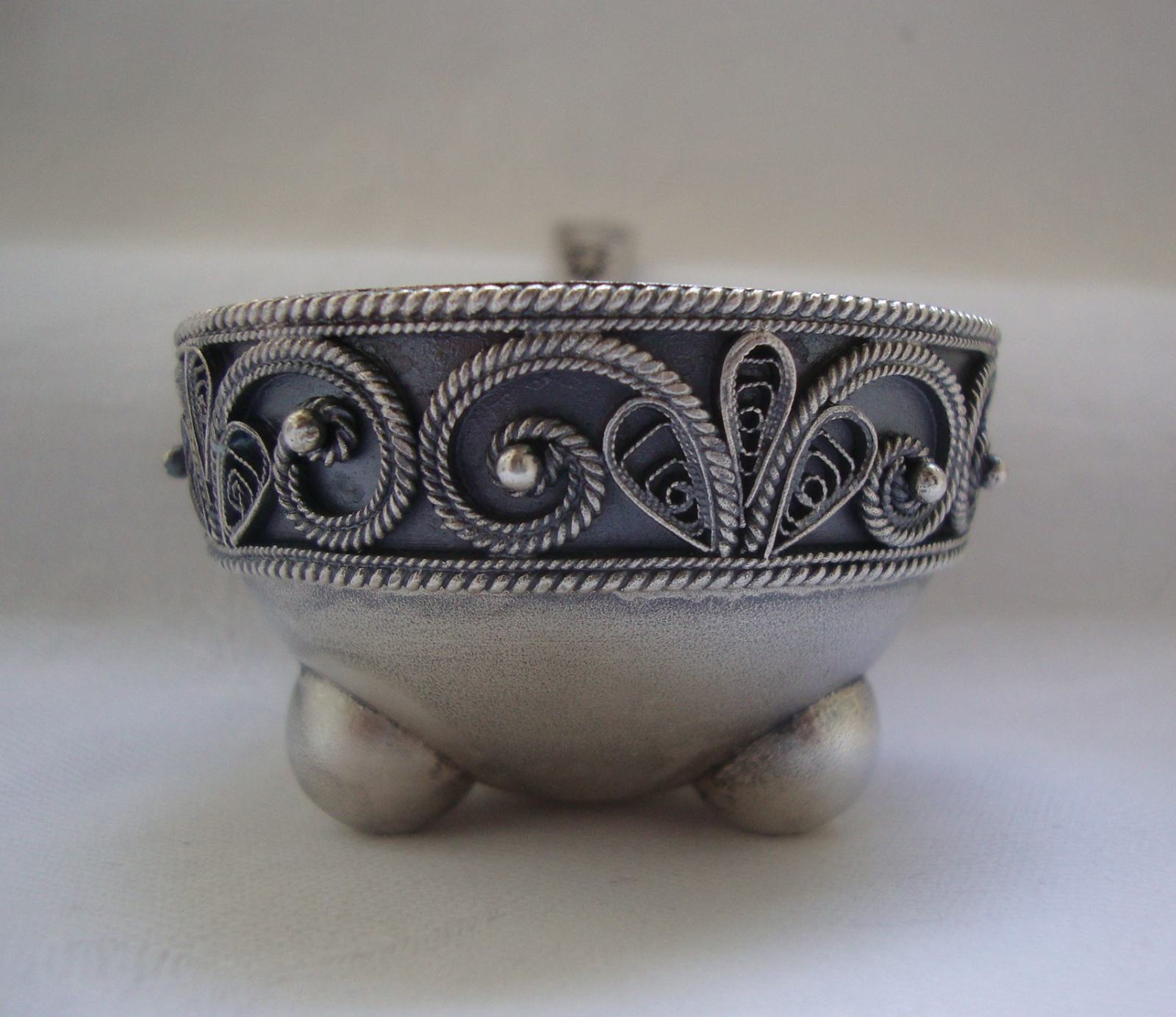 Posudica za kavijar filigran