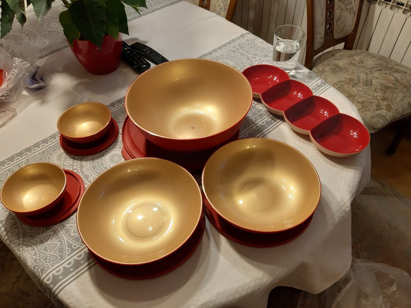 Tupperware Allegra set