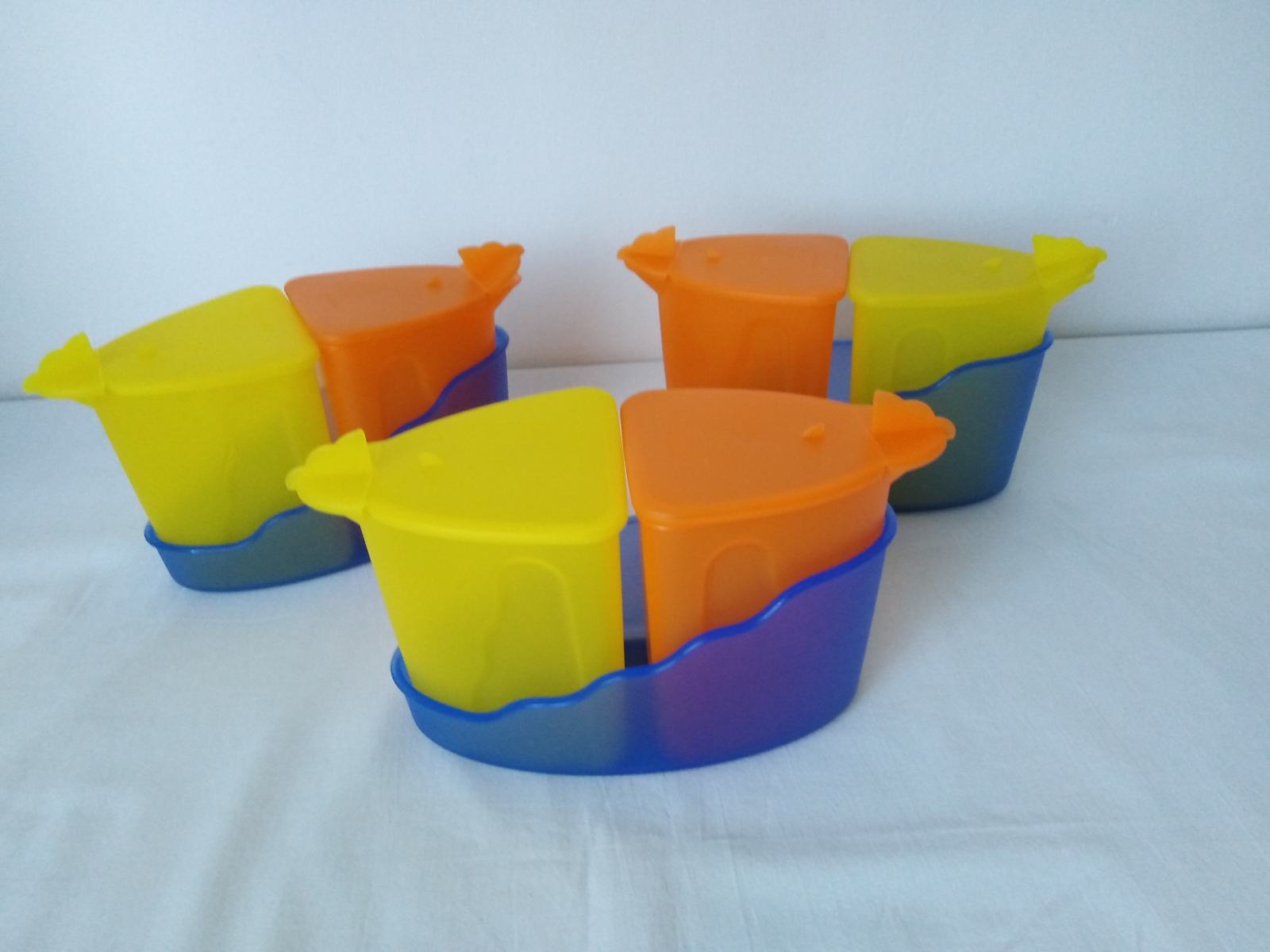 Tupperware posude za ulje i ocat, šećer i mlijeko, začine