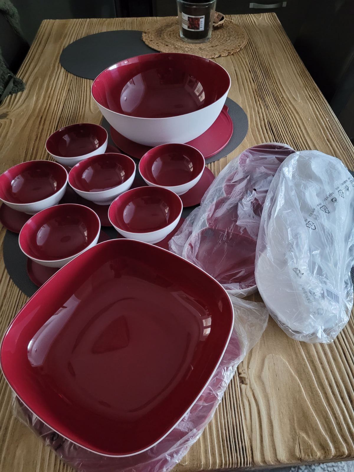 Tupperware set Allegra crveno bijeli