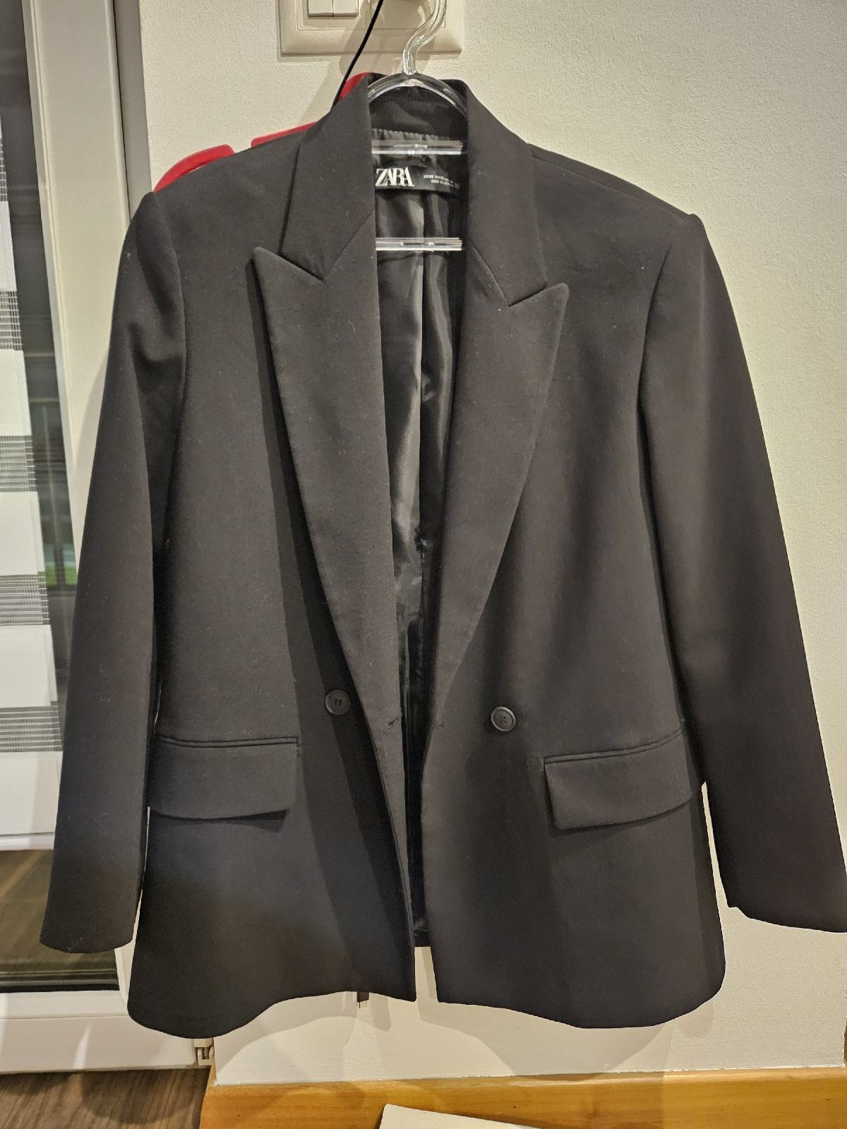 Zara sako