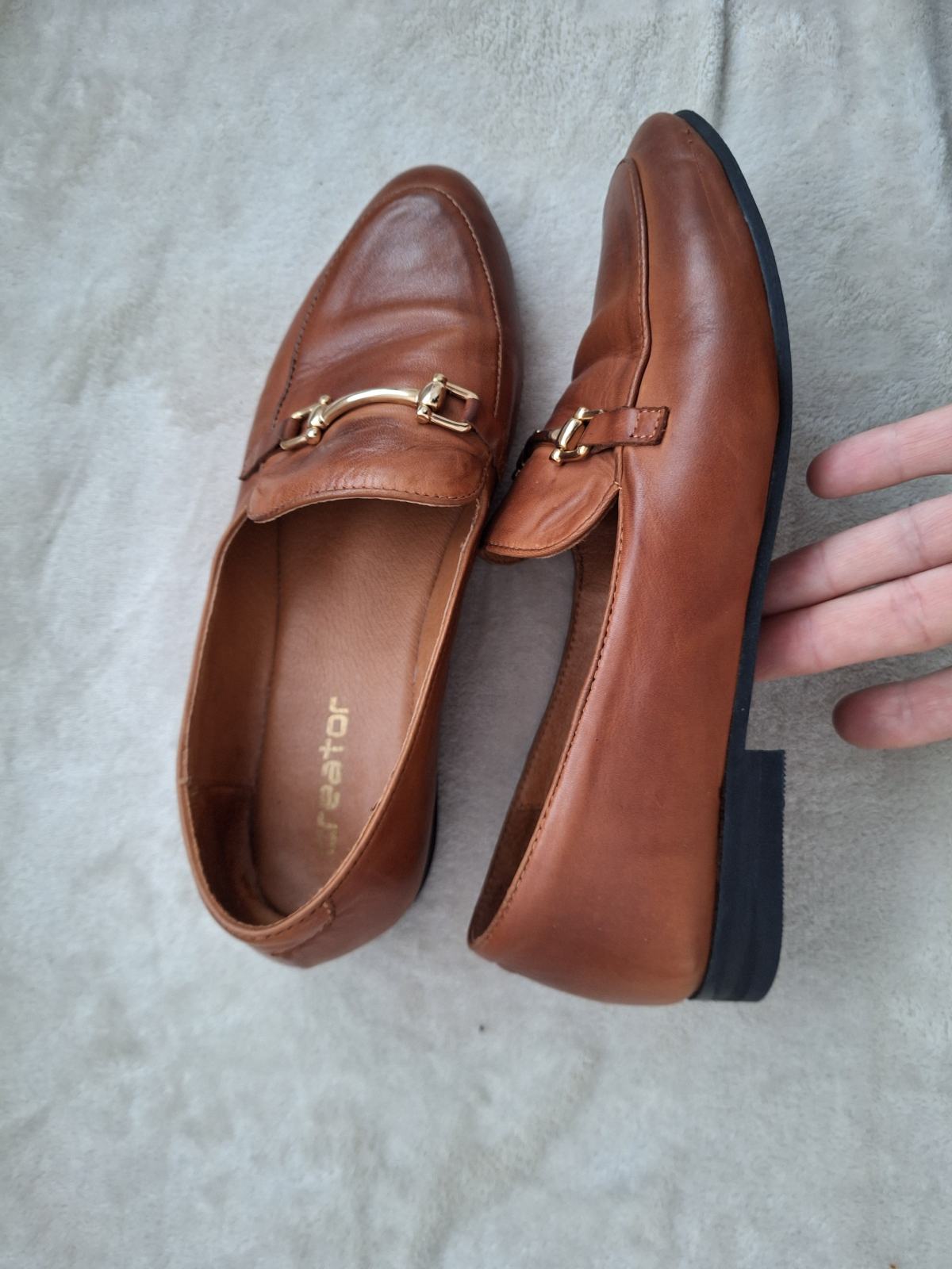 Creator kozne cipele br 40