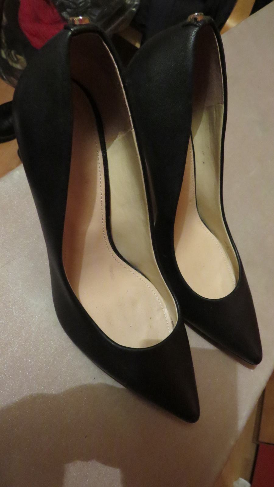GUESS original salonke br.39