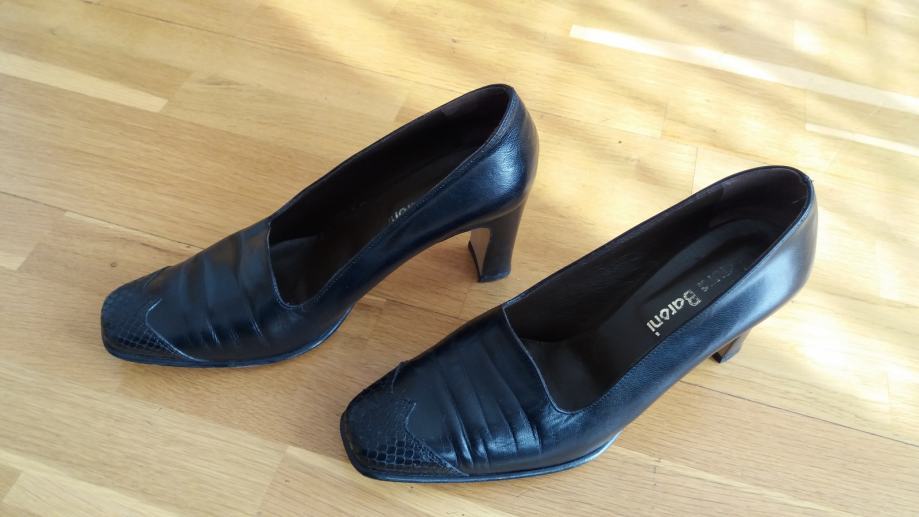 Laura Baroni kozne cipele br 38