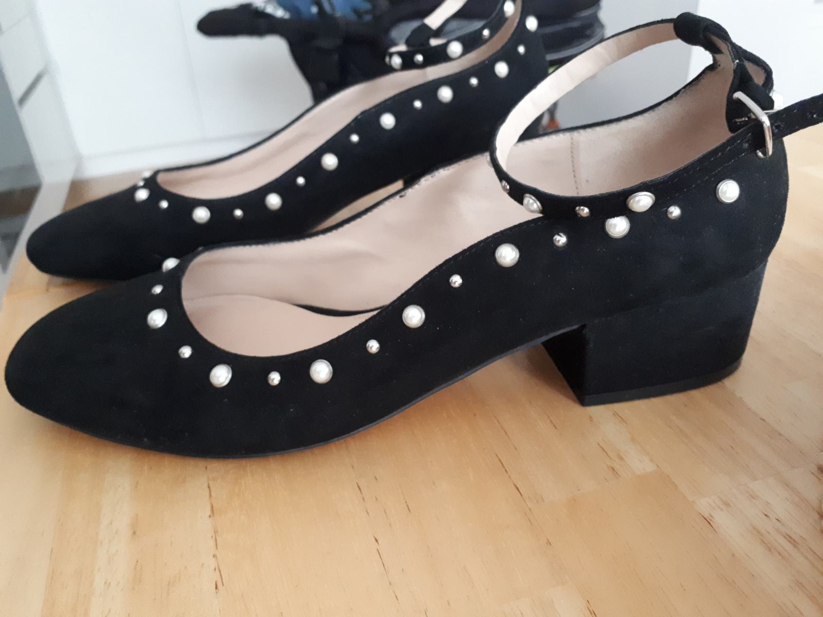 Mango crne cipele 38