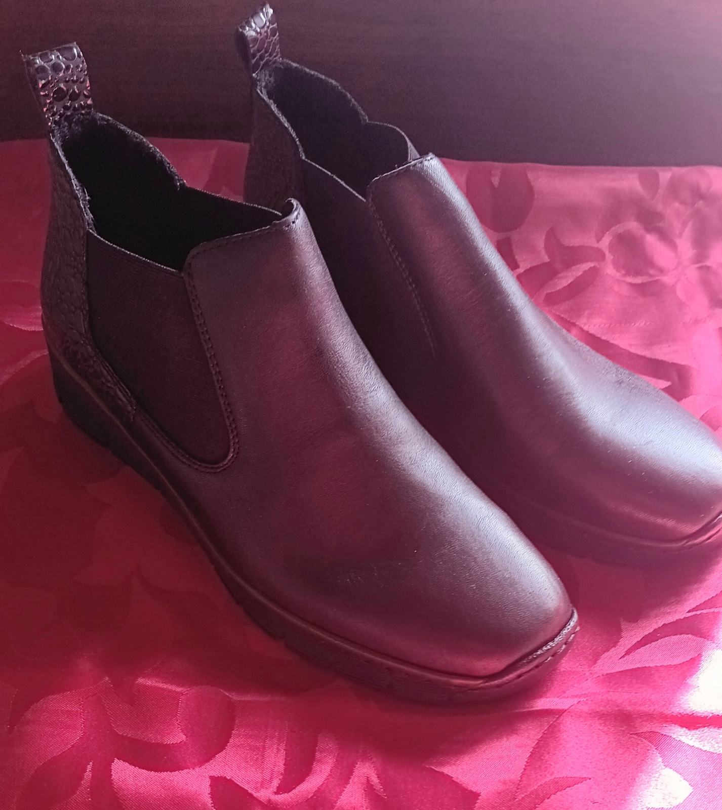 Zenske cipele ,Rieker br. 40