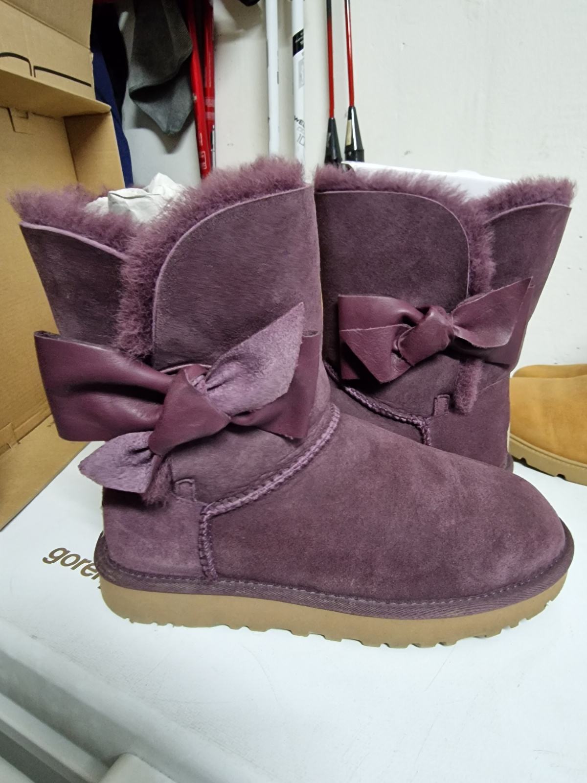 Ugg cizme br.39 KAO NOVE!!!!