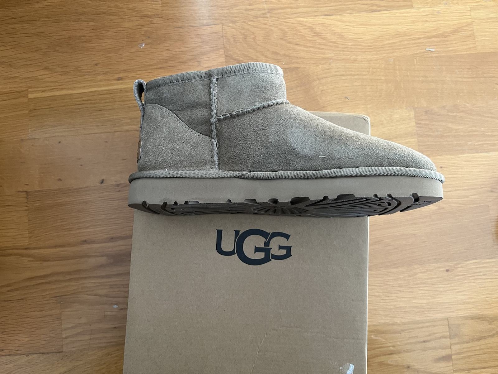 UGG Ultra Mini