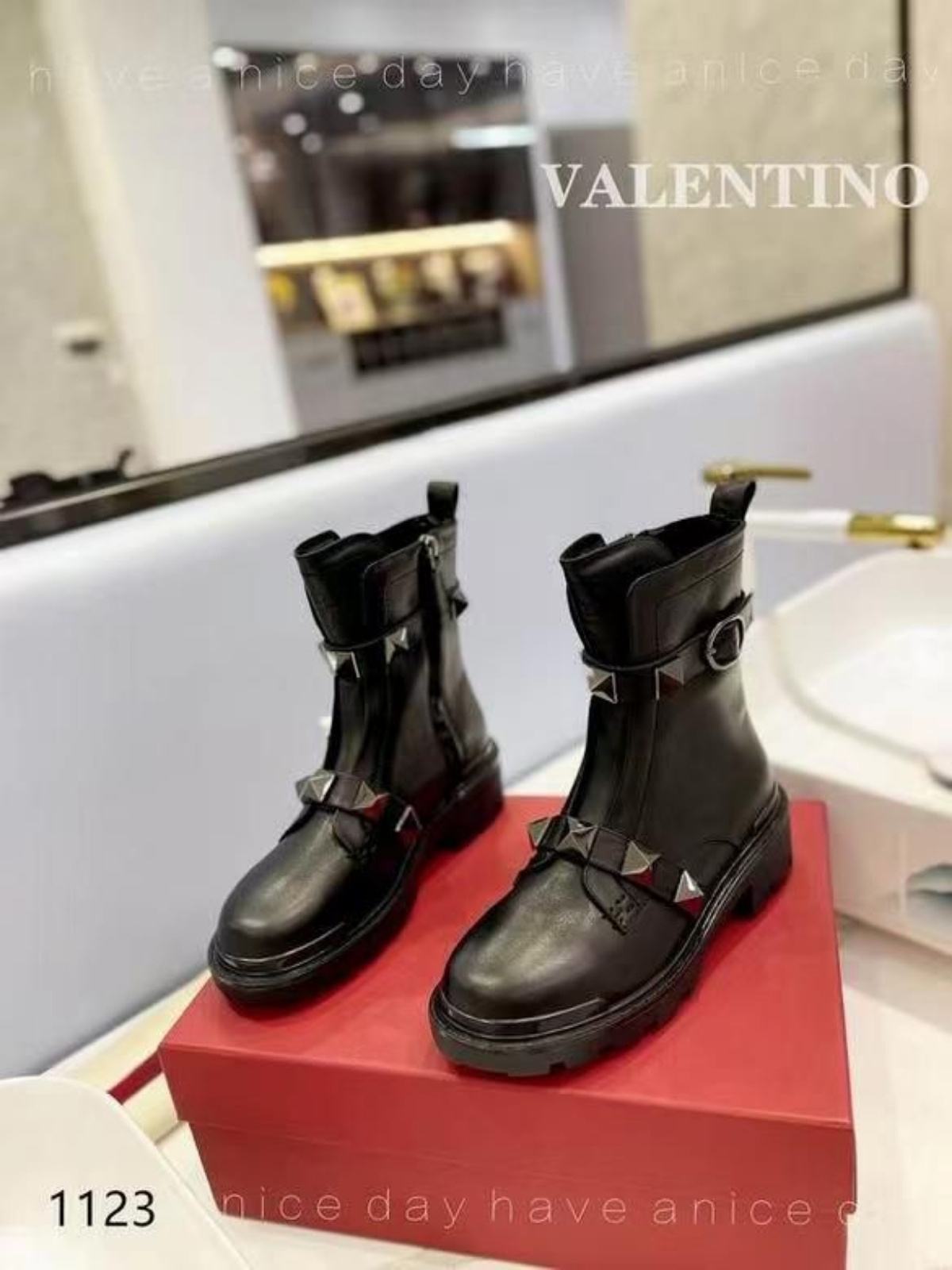 Valentino ROMAN STUD CALFSKIN COMBAT BOOT WITH TONAL STUDS 40MM