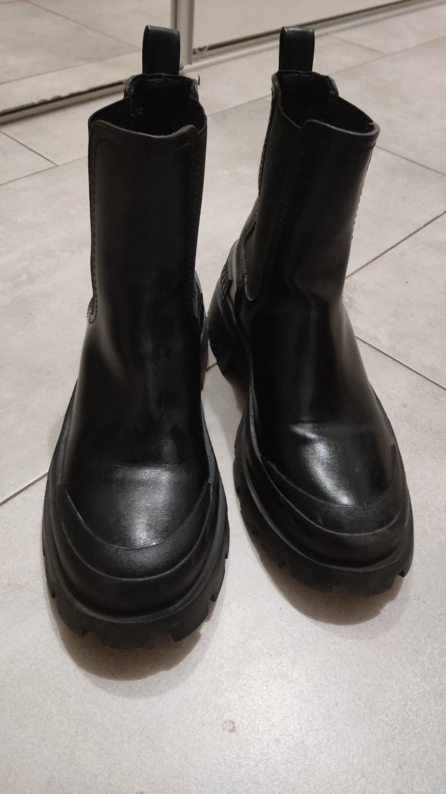 ženske gležnjače 40