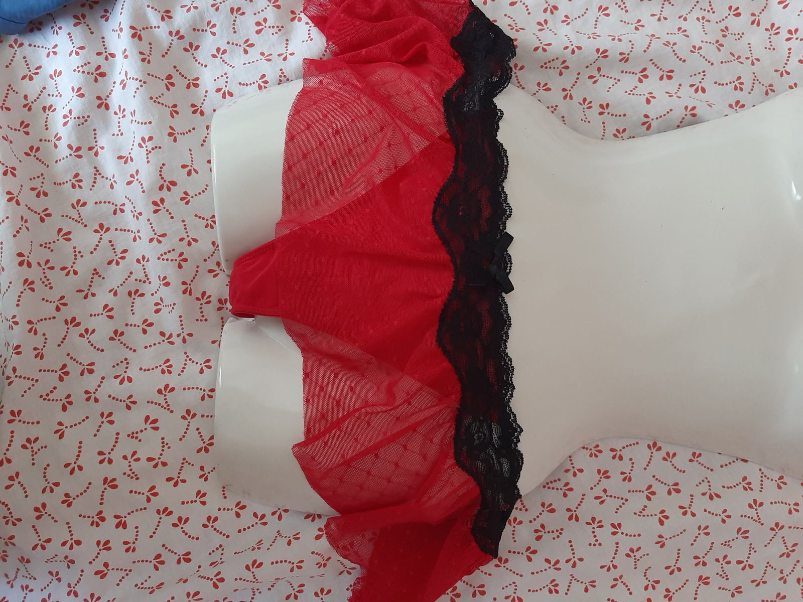 Nove ženske tange H&M