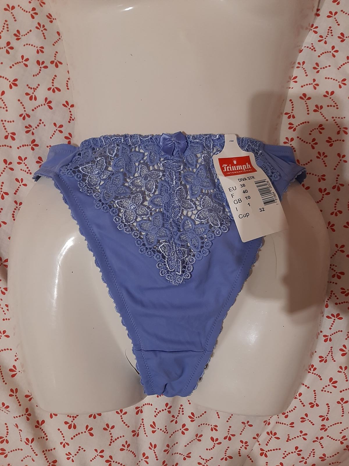 Nove ženske tange Triumph