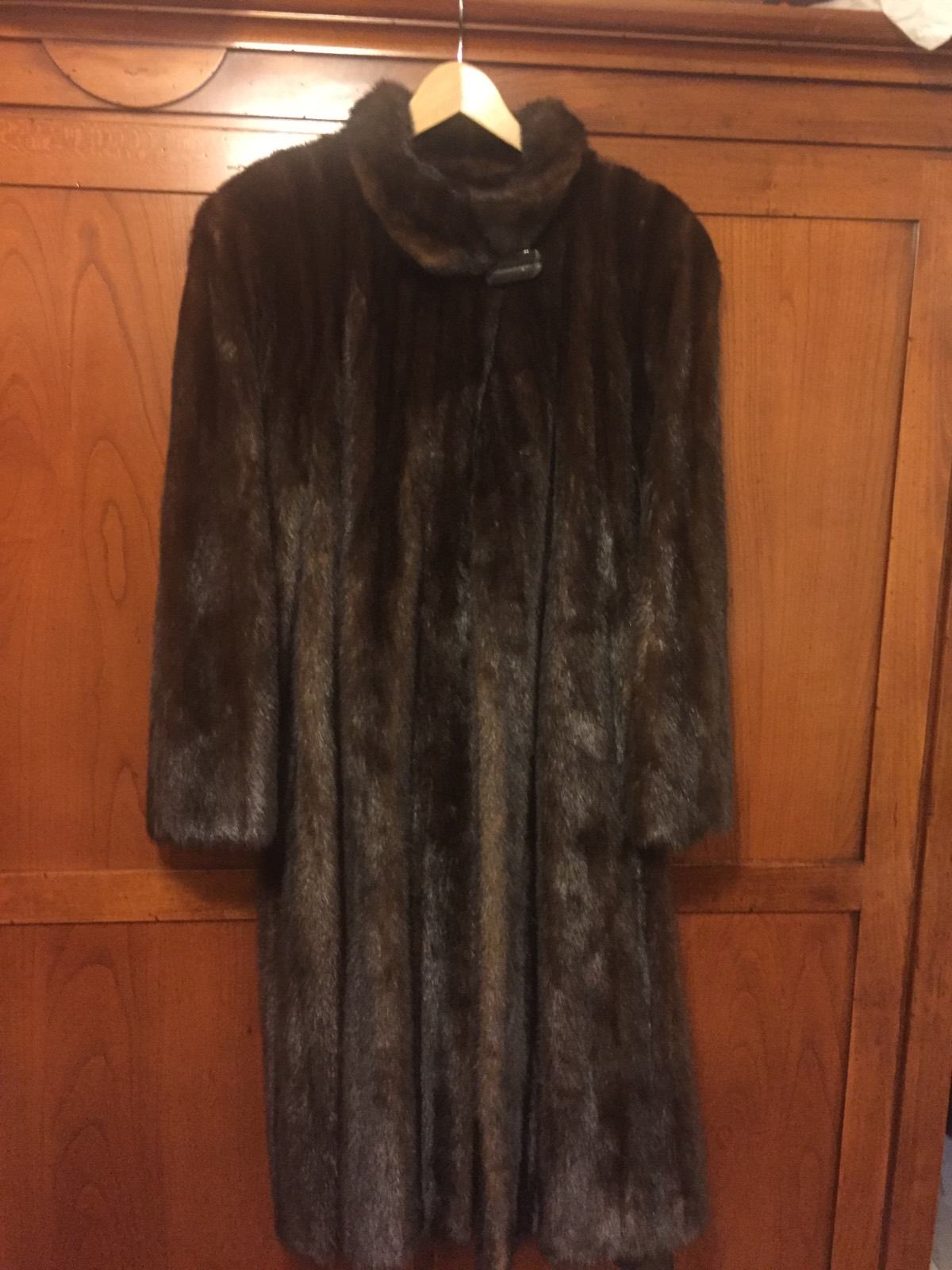 Bunda od nerca-bogata, lagana