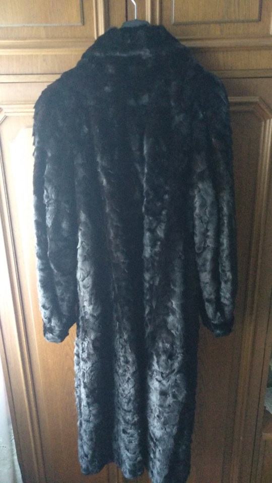 Bunda od nerca, vel. 46, * NOVO*