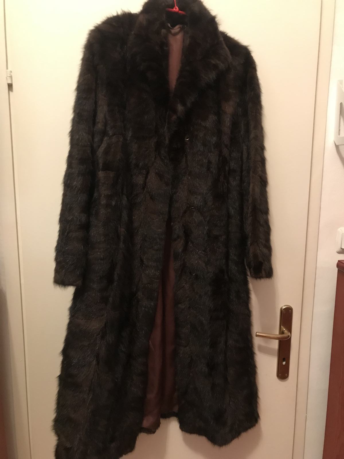 Prodaja bunde od nožica nerca