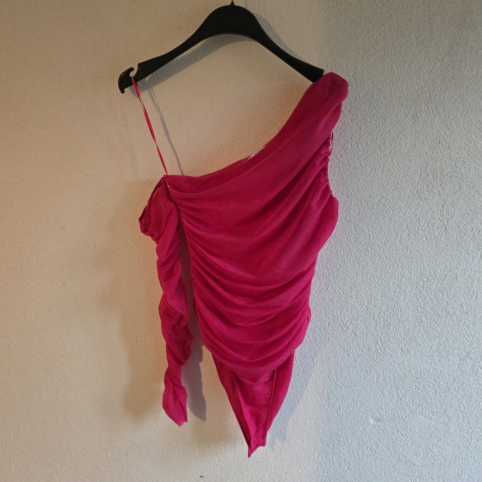 Zara body na jedno rame veličina S