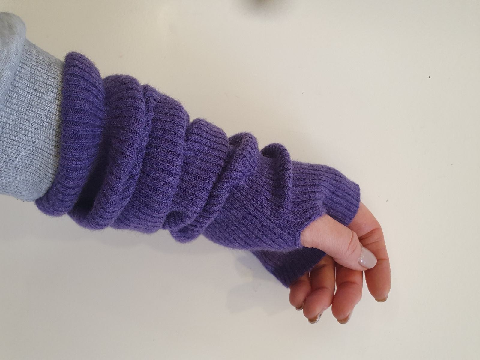 Novo štucne za ruke