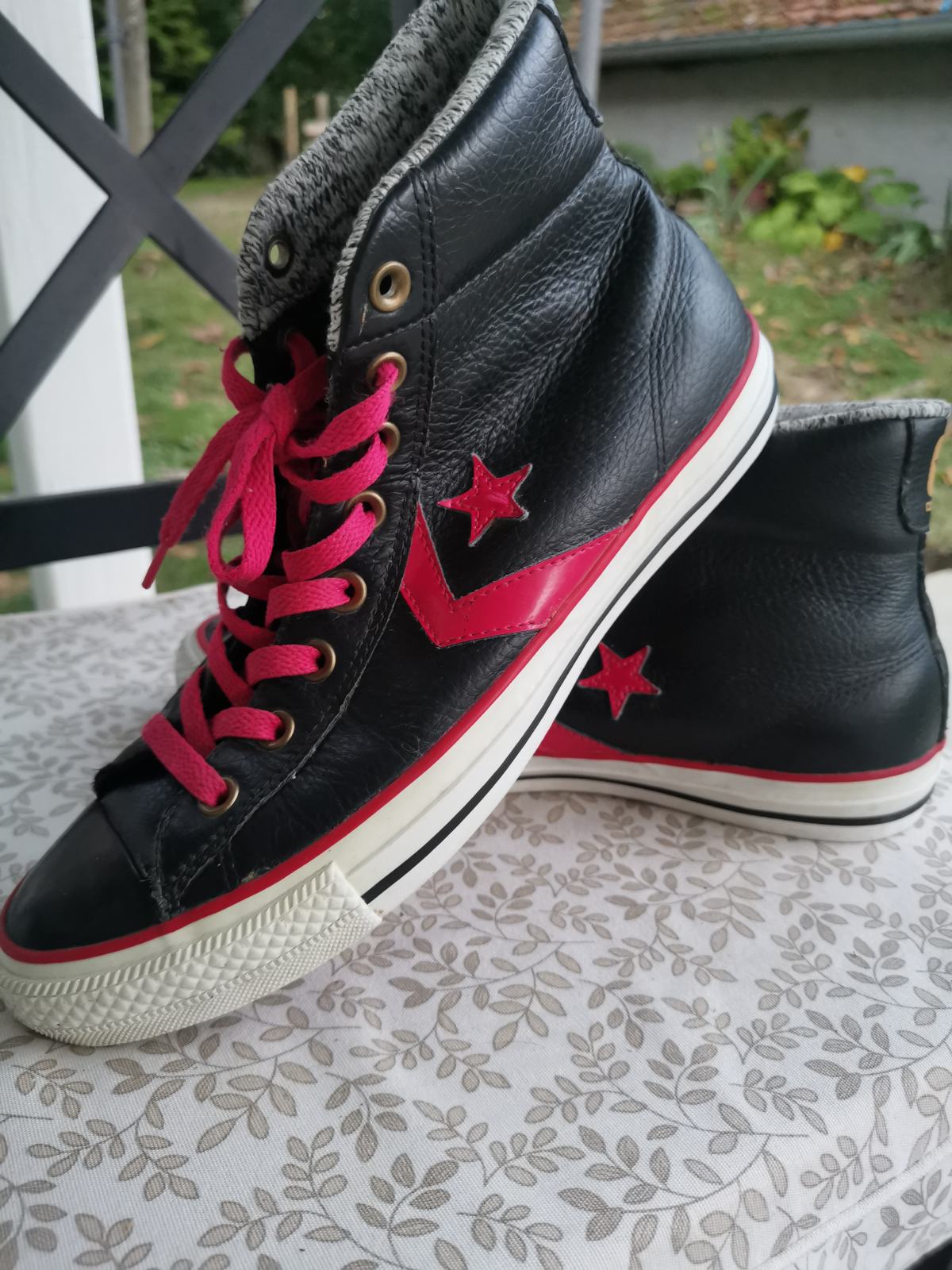 Converse visoke kozne tenisice br. 42