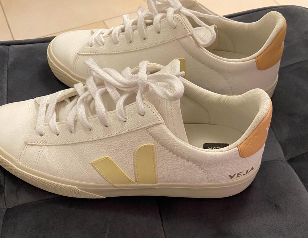 Veja - moderne tenisice-povoljno!