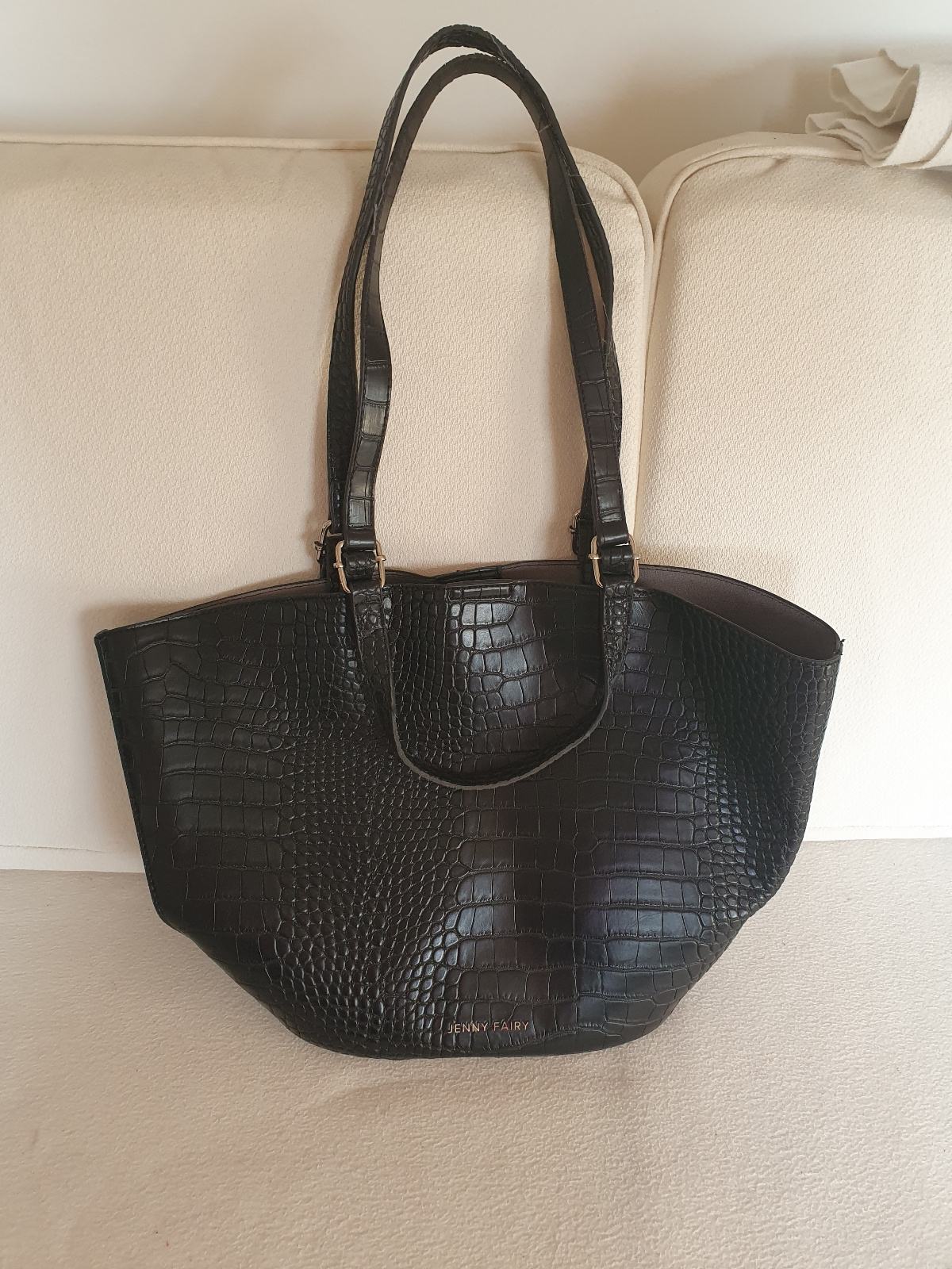 Crna veća torba Jenny Fairy